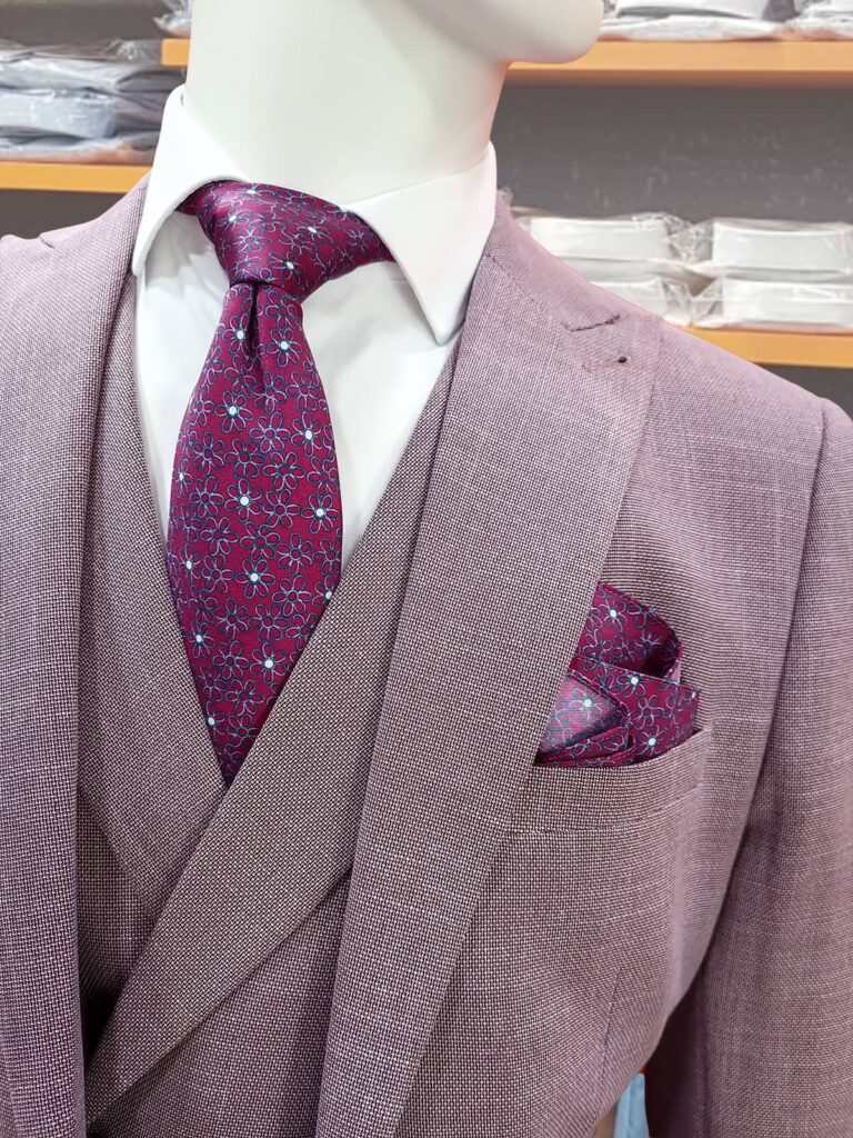 🥇 Trajes de la Nueva Colección 2023 | Conecta Moda Joven